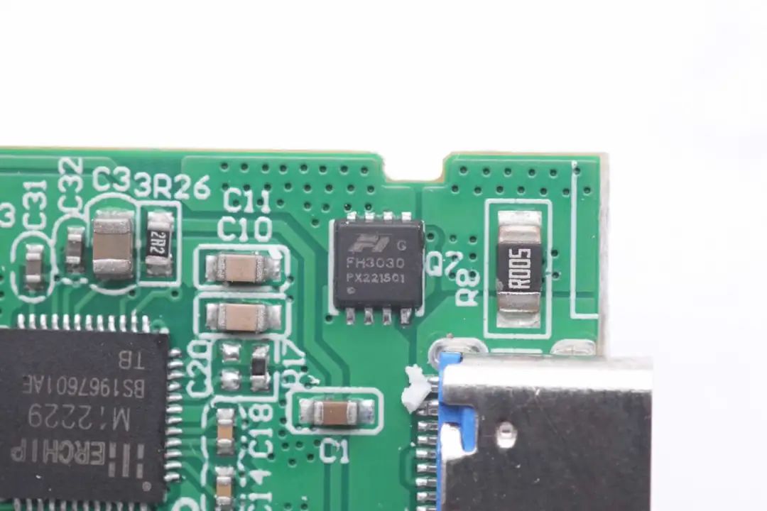 拆解报告：备倍电10000mAh 35W快充移动电源-icspec