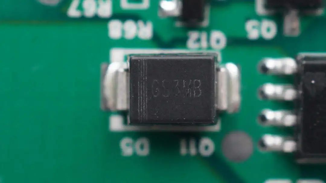 拆解报告：MIJIA米家无线吸尘器2 Slim-icspec