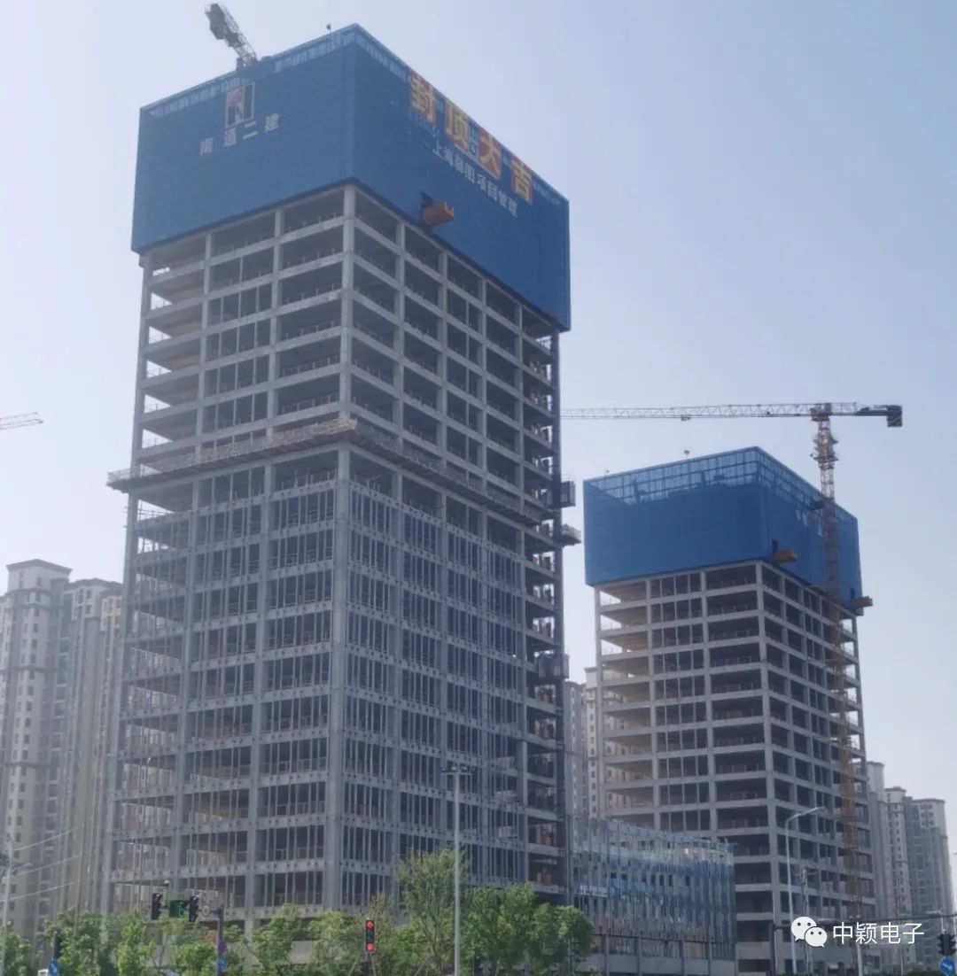 合肥中颖科技广场封顶大吉-icspec
