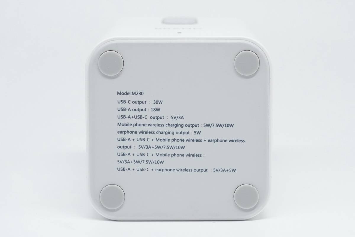 双无线充+双有线充，今翔推出多功能桌面磁吸充电器-icspec